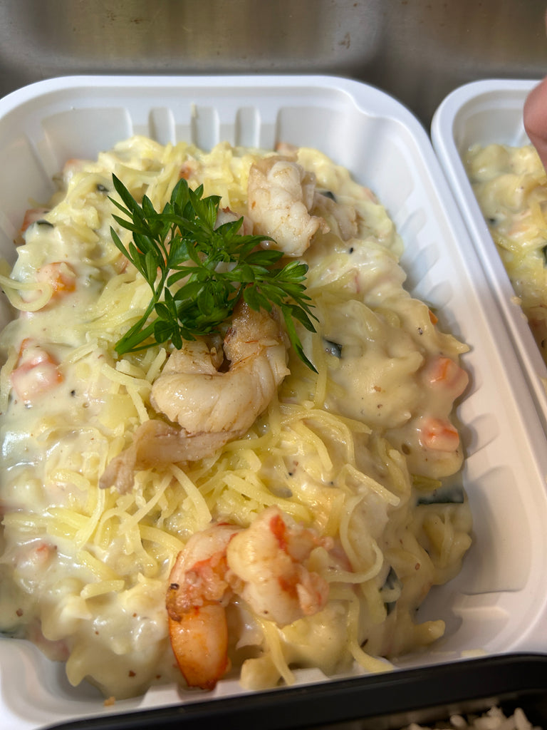 Meals Creamy Garlic Bug and Prawn pasta – Stoney the Fishmonger